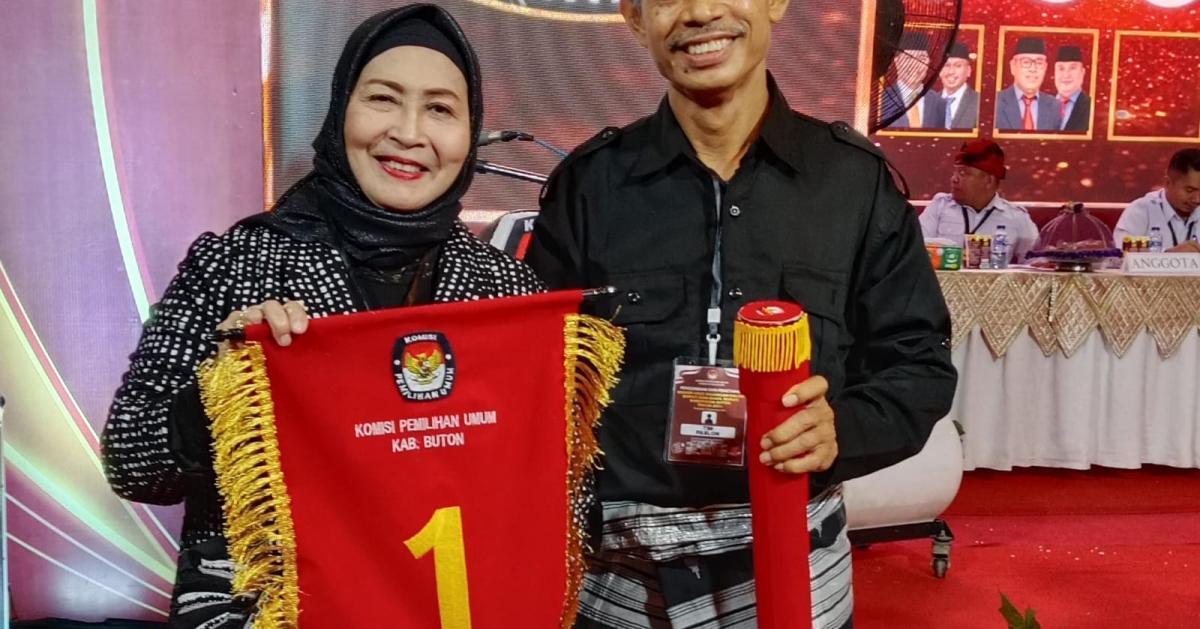 Rebut Nomor 1, SYARA: Karena Kami Satu-satunya Perempuan Calon Bupati Buton | MonitorSultra.Com